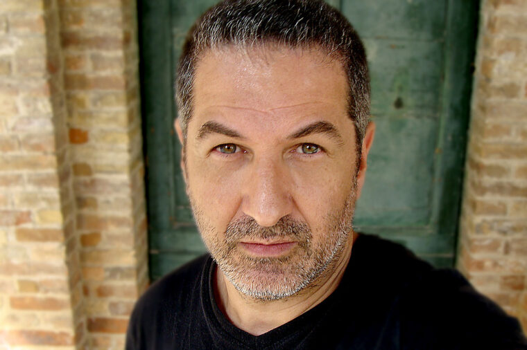 🔓 Ilustrador Alexandre Rampazo lança seu primeiro livro para o público ...