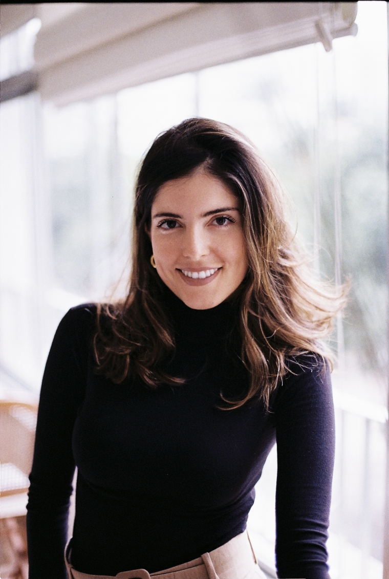 🔓 Maria Clara Parente lança livro de poemas contra velocidade do mundo ...